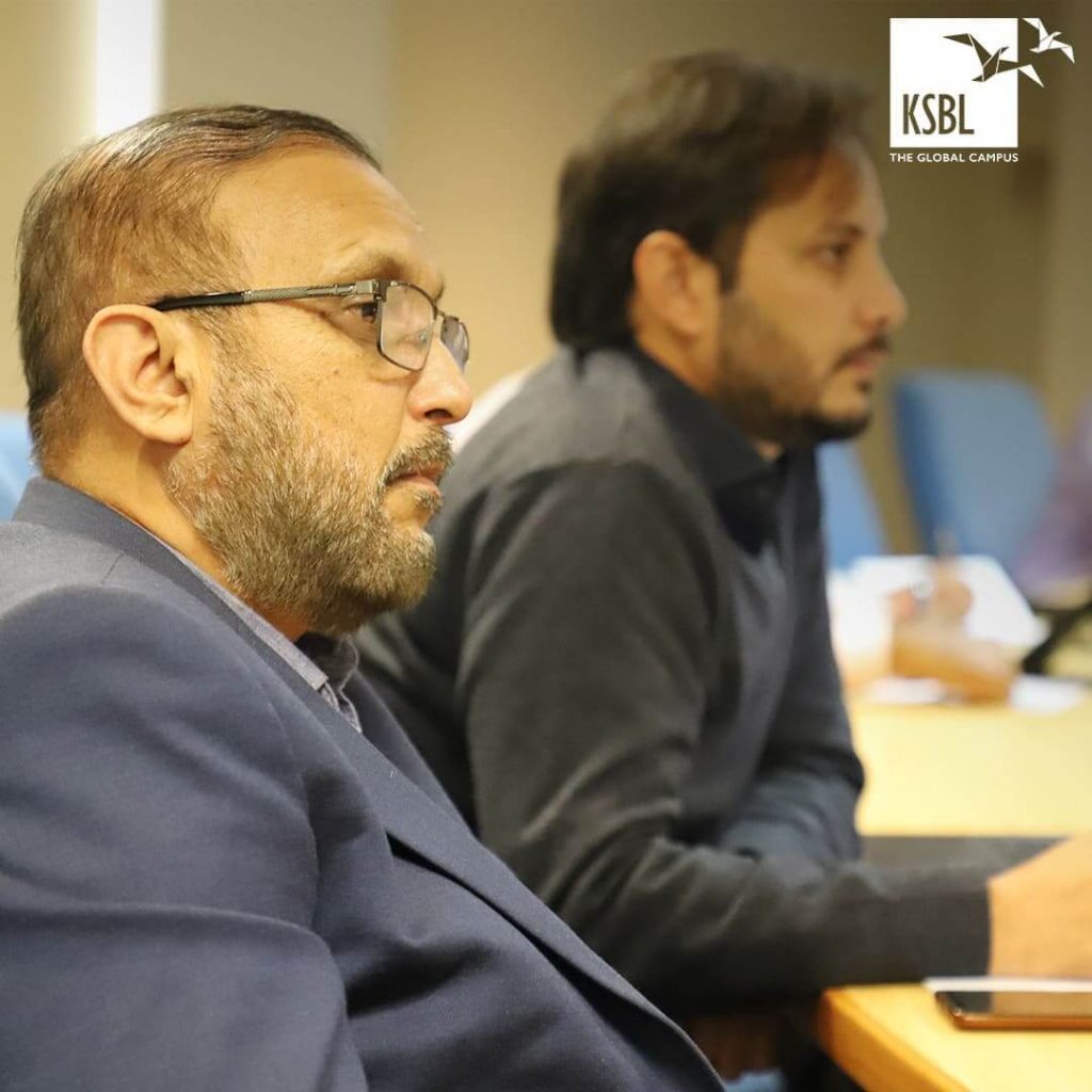 KSBL signed an agreement with Abbott Laboratories - Karachi School of ...